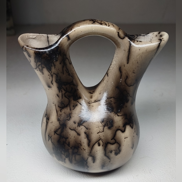 Vs dine | Accents | Native American Navajo Horse Hair Wedding Vase ...